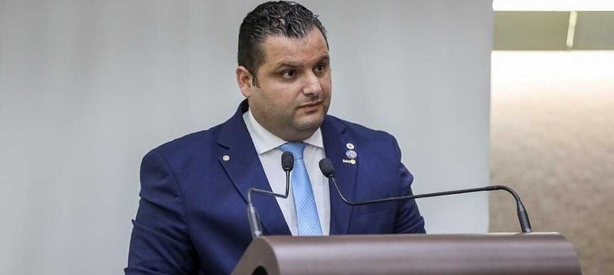 Augusto Duarte, vereador santista, se afasta da Câmara por motivos ...