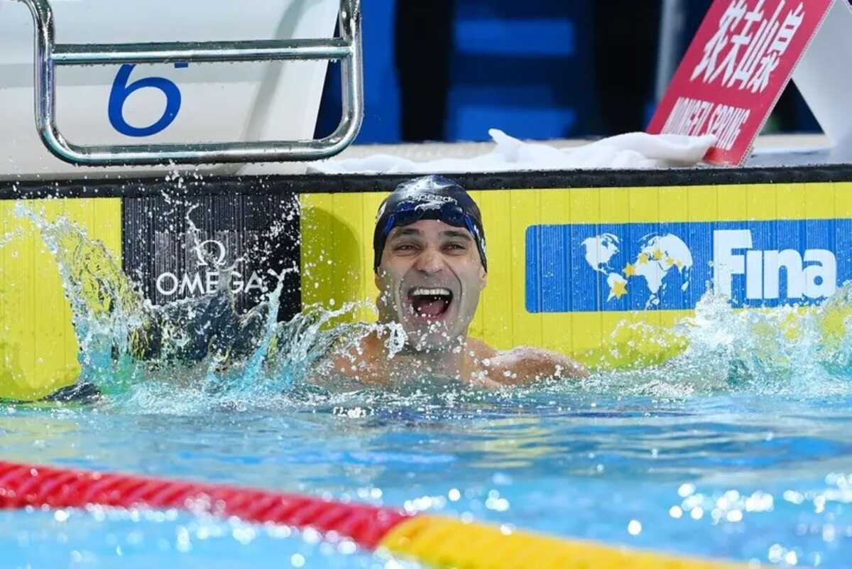Nicholas Santos conquista tetracampeonato no Campeonato Mundial de ...