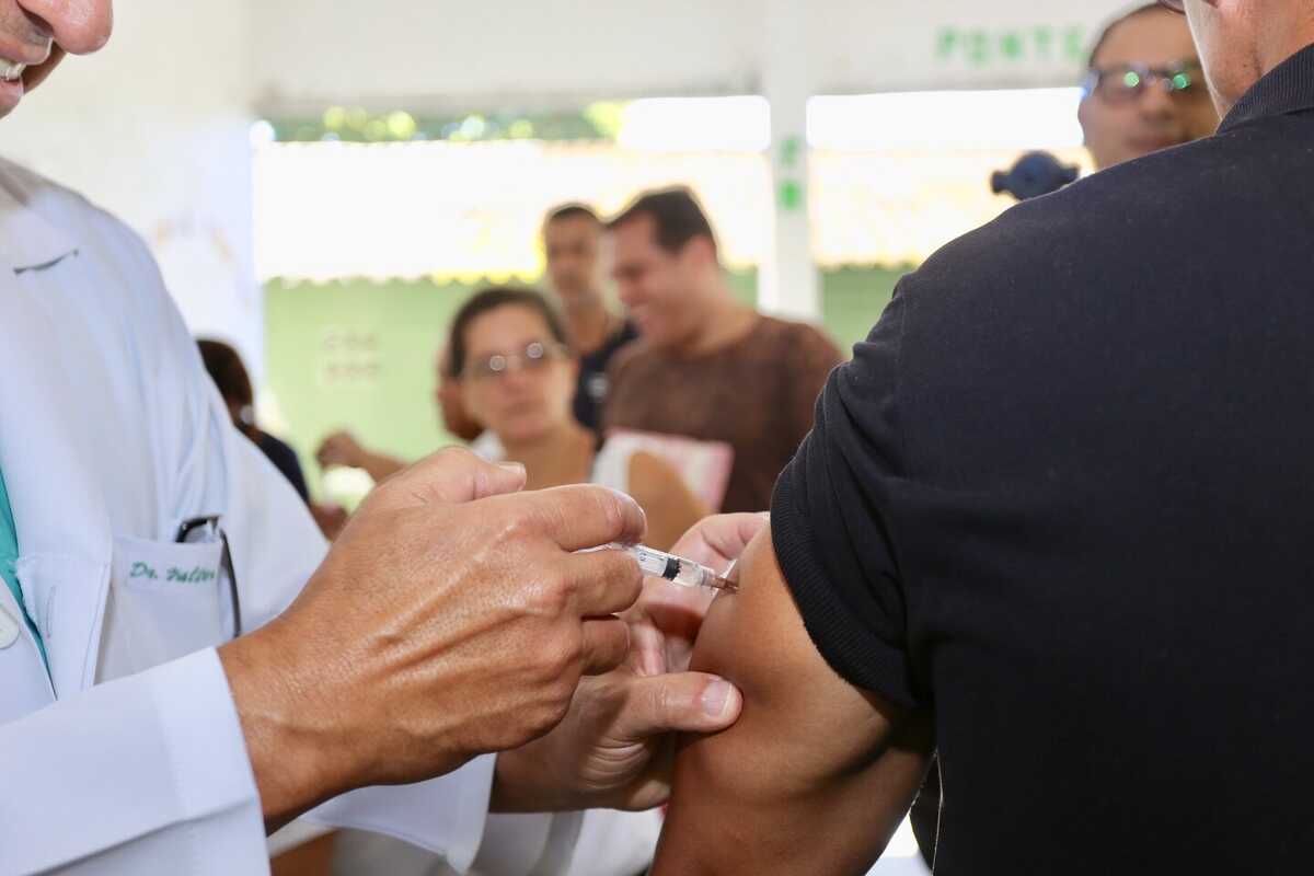 Guarujá lança novo cronograma de vacinação para Febre Amarela - Diário ...