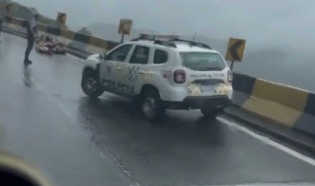 Polícia Prende Oito Suspeitos De Roubarem Carga De Cigarros Na Rodovia