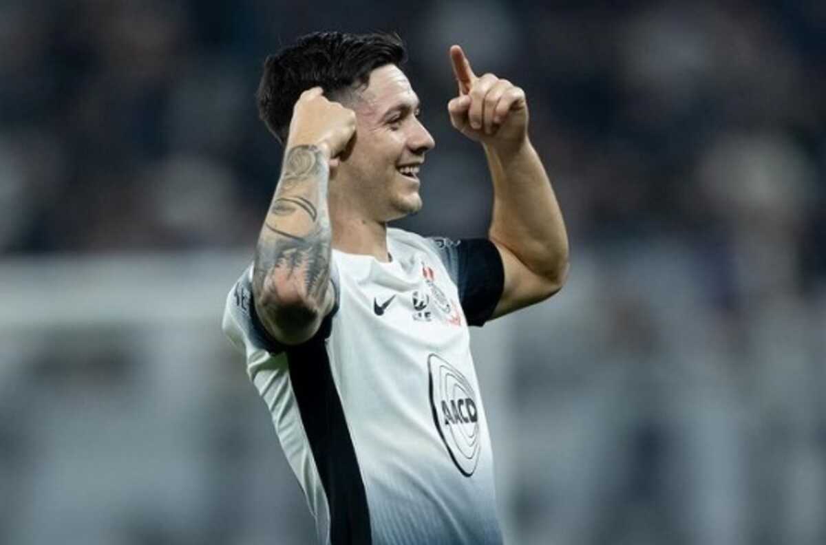 Com boa atuação de Garro, Corinthians vence o Vitória em jogo difícil ...