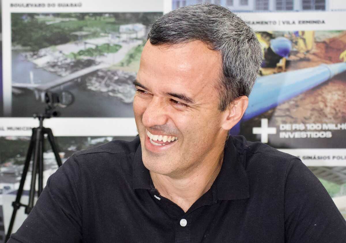 Felipe Bernardo é eleito novo prefeito de Peruíbe com 35,48% votos ...