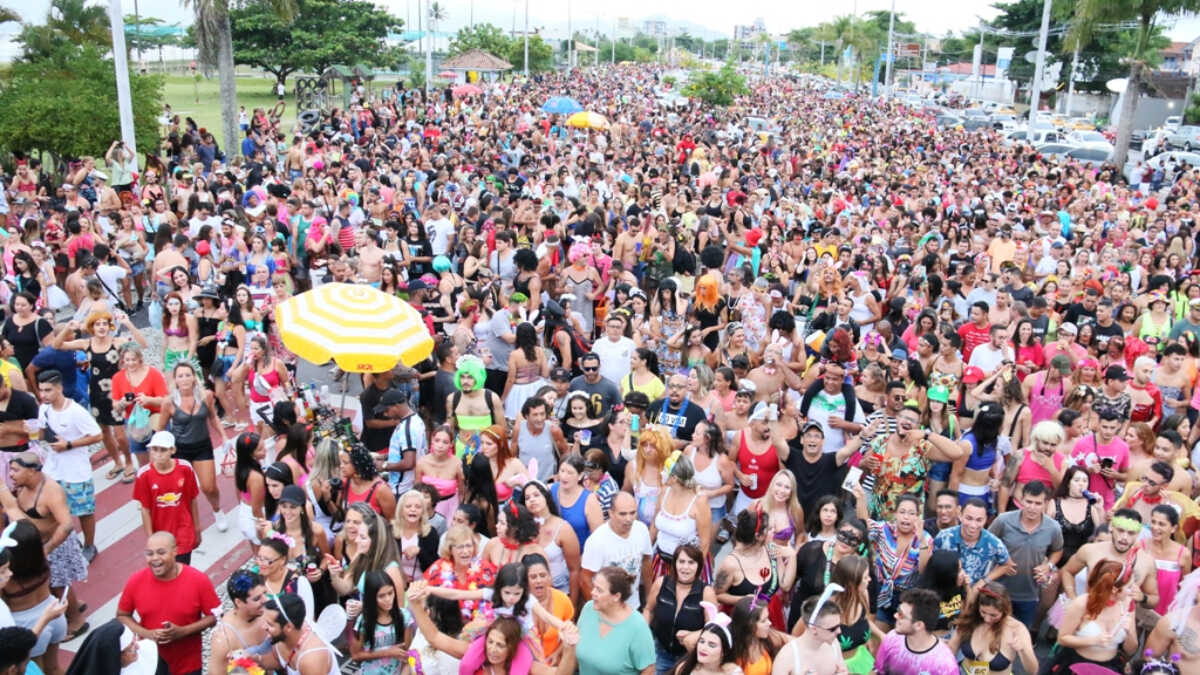 Clássicos blocos de rua prometem animar o carnaval em cidade do litoral ...