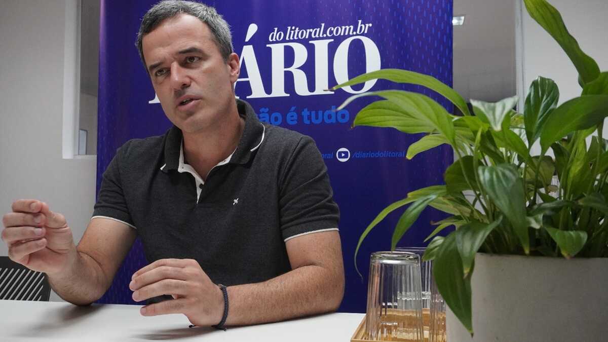 'Vamos entregar o hospital municipal ainda este ano', afirma Felipe Bernardo - Diário do Litoral