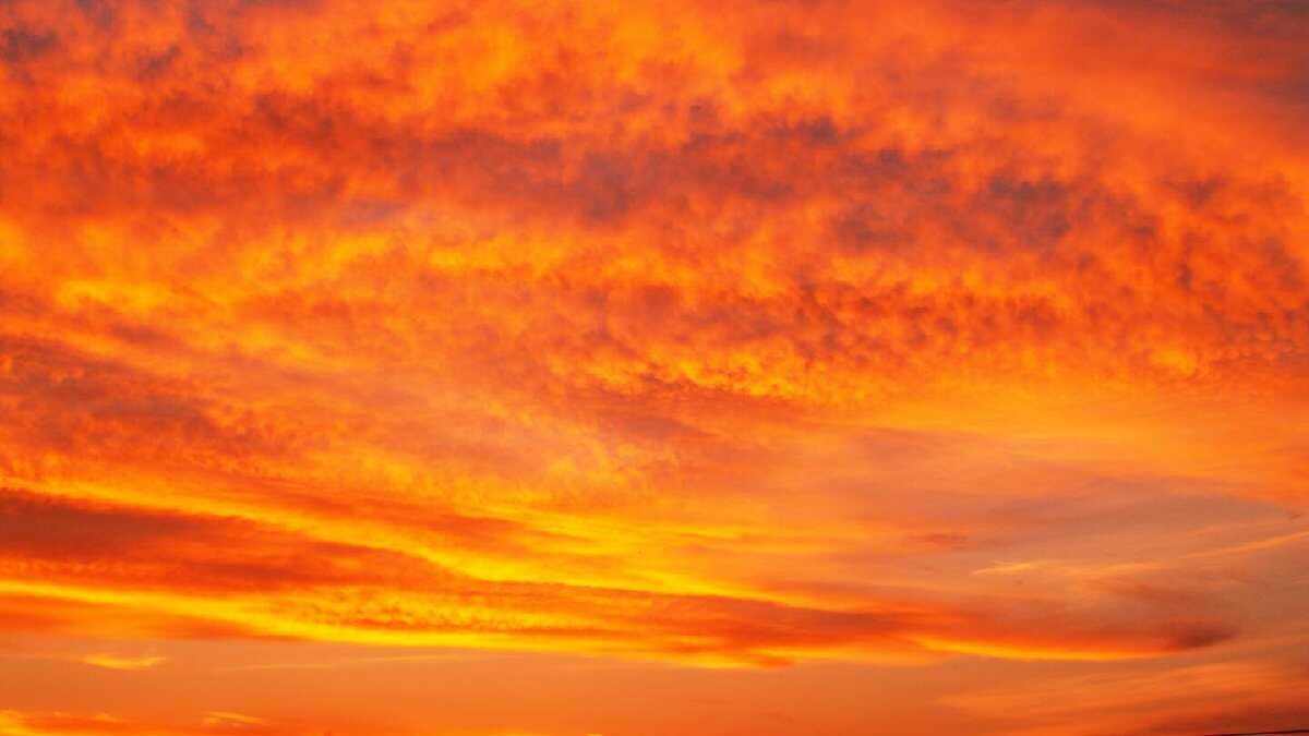 Não é um filtro: cientistas explicam por que o céu está ficando cada vez mais laranja - Diário ...