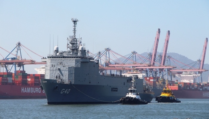 Navio Docas Multipropósito 'Bahia' atraca no Porto de Santos - Diário ...