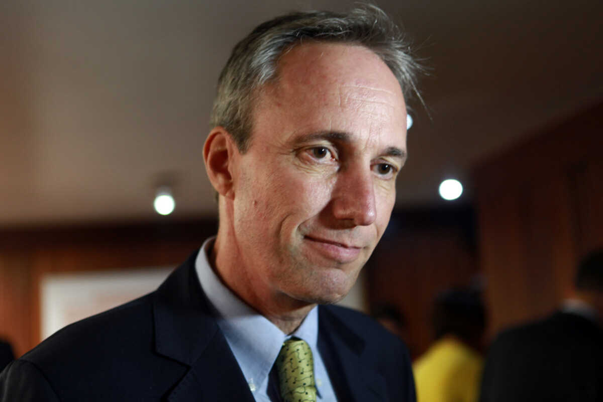 Educação no Brasil melhora a passos lentos, diz diretor do Banco ...