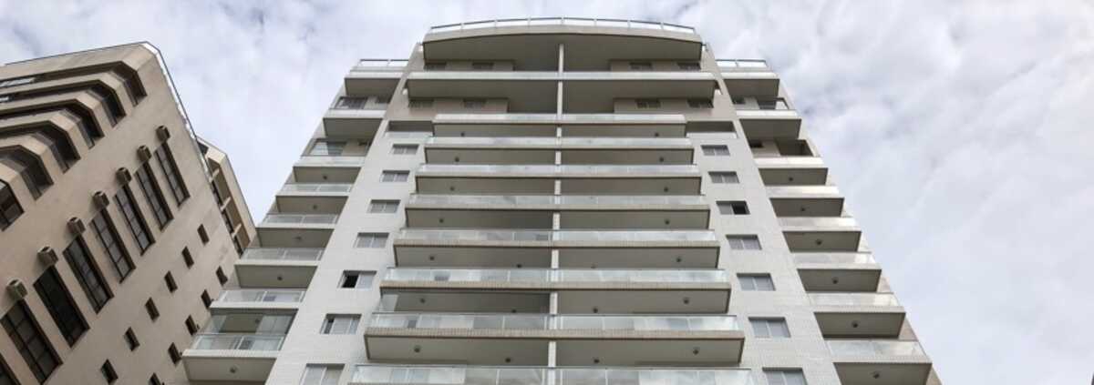 Triplex de Lula tem brisa do mar, mobília e é acessível - Diário do Litoral