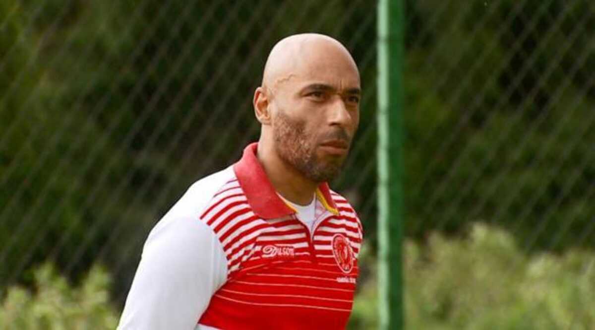 Ex-goleiro Edinho tem autorização da justiça para cumprir pena no ...